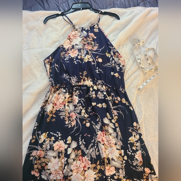 Cupshe | Dresses | Nwt Cupshe Halter Style Floral Print Maxiformal ...